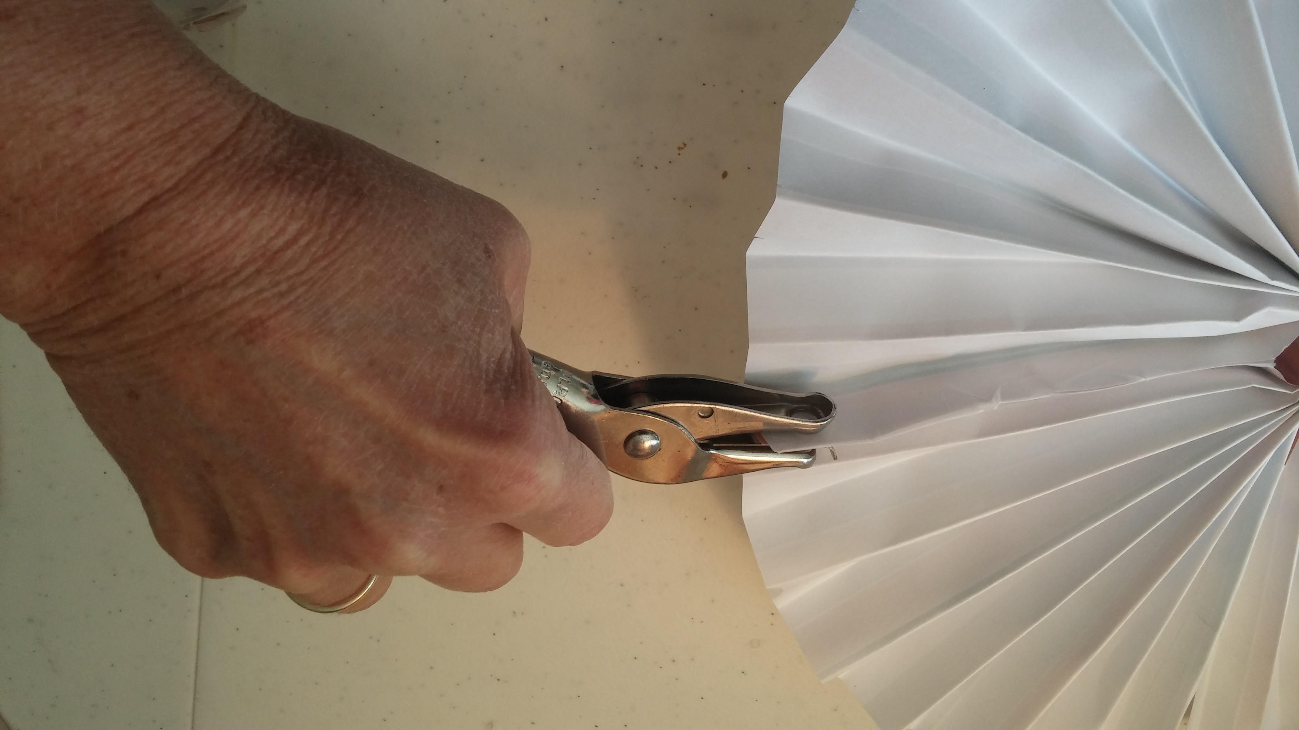 How To Make Paper Medallions – RefreshHer