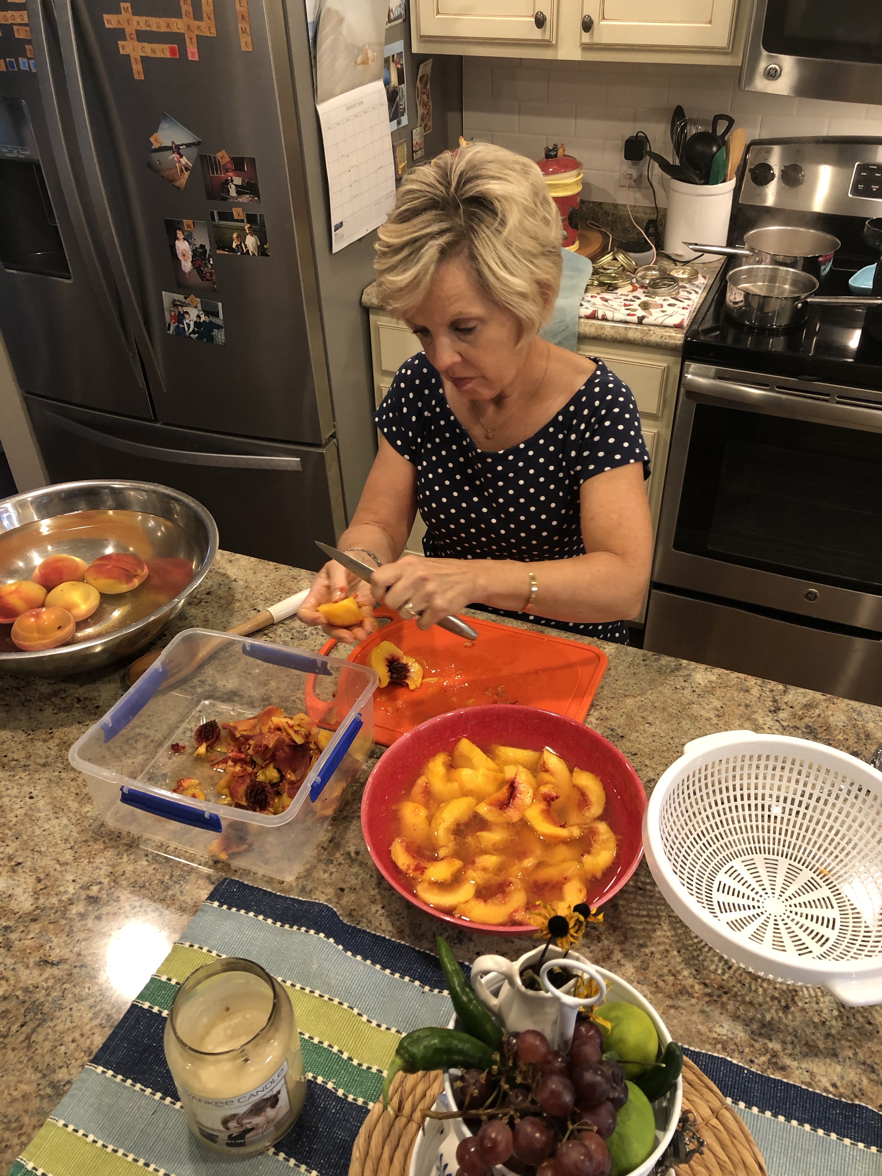 What Does a Homemaker Do All Day? – RefreshHer
